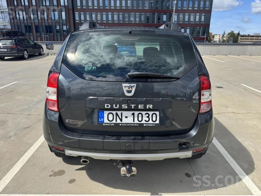 Melns Dacia Duster 2016 Rīga, ar dzinēja tilpumu 1.50 L un nobraukumu 120 tūkst. km par 7300 €, foto 7 vietnē AUTOMOTO.COM.LV