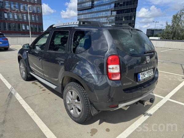 Melns Dacia Duster 2016 Rīga, ar dzinēja tilpumu 1.50 L un nobraukumu 120 tūkst. km par 7300 €, foto 7 vietnē AUTOMOTO.COM.LV