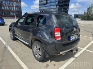 Melns Dacia Duster 2016 Rīga, ar dzinēja tilpumu 1.50 L un nobraukumu 120 tūkst. km par 7300 €, foto 8 vietnē AUTOMOTO.COM.LV