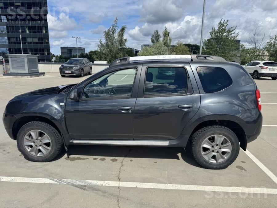 Melns Dacia Duster 2016 Rīga, ar dzinēja tilpumu 1.50 L un nobraukumu 120 tūkst. km par 7300 €, foto 9 vietnē AUTOMOTO.COM.LV