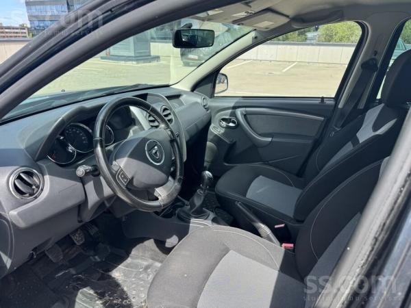 Melns Dacia Duster 2016 Rīga, ar dzinēja tilpumu 1.50 L un nobraukumu 120 tūkst. km par 7300 €, foto 9 vietnē AUTOMOTO.COM.LV