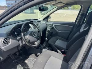 Melns Dacia Duster 2016 Rīga, ar dzinēja tilpumu 1.50 L un nobraukumu 120 tūkst. km par 7300 €, foto 10 vietnē AUTOMOTO.COM.LV