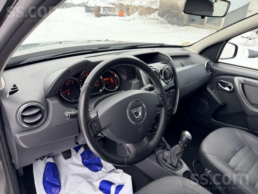 Melns Dacia Duster 2017 Rīga, ar dzinēja tilpumu 1.50 L un nobraukumu 199 tūkst. km par 6995 €, foto 10 vietnē AUTOMOTO.COM.LV