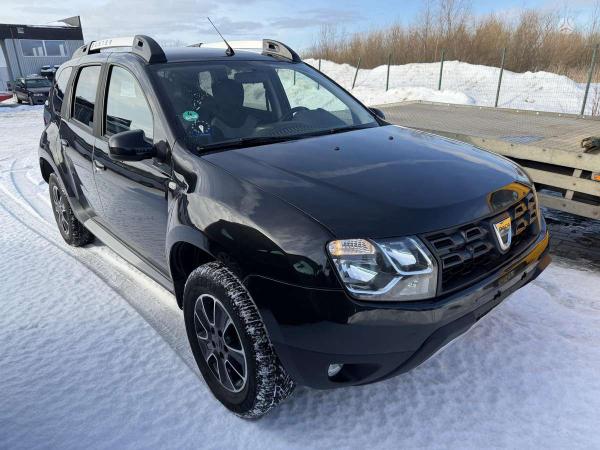 Melns Dacia Duster 2017 Klaipėda, ar dzinēja tilpumu 1.46 L un nobraukumu 214 tūkst. km par 6700 €, foto 3 vietnē AUTOMOTO.COM.LV