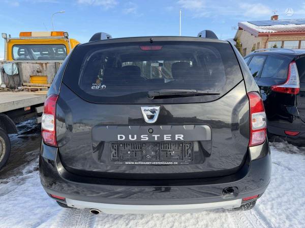 Melns Dacia Duster 2017 Klaipėda, ar dzinēja tilpumu 1.46 L un nobraukumu 214 tūkst. km par 6700 €, foto 5 vietnē AUTOMOTO.COM.LV
