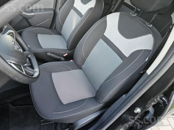 Черный Дачия Duster 2017 в Огре, объемом двигателя 1.50 л и пробегом 6 тыс. км за 11600 €, фото 8 на AUTOMOTO.COM.LV