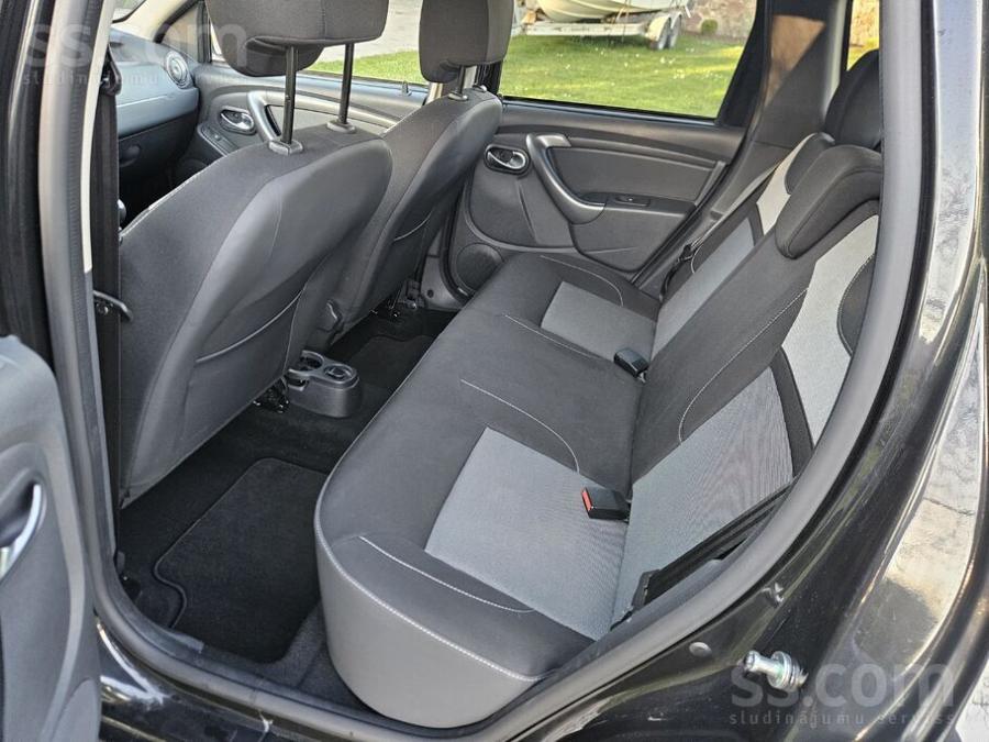 Melns Dacia Duster 2017 Ogre, ar dzinēja tilpumu 1.50 L un nobraukumu 6 tūkst. km par 11600 €, foto 11 vietnē AUTOMOTO.COM.LV