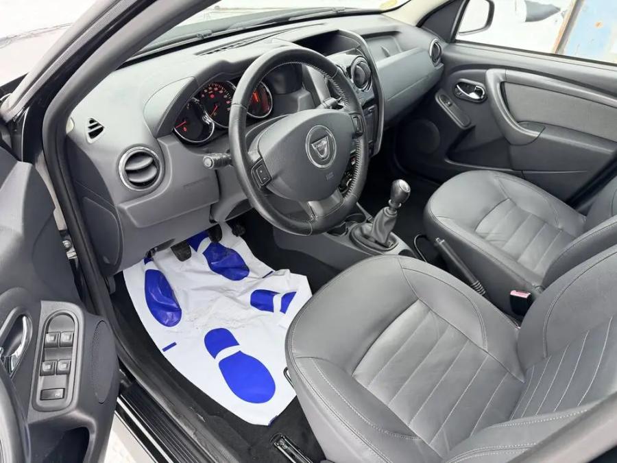Melns Dacia Duster 2017 Rīga, ar dzinēja tilpumu 1.50 L un nobraukumu 199 tūkst. km par 6995 €, foto 9 vietnē AUTOMOTO.COM.LV