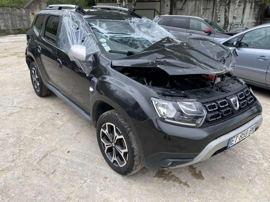 Черный Дачия Duster 2017 в Таураге, объемом двигателя 1.46 л и пробегом 146 тыс. км за 3800 €, фото 1 на AUTOMOTO.COM.LV