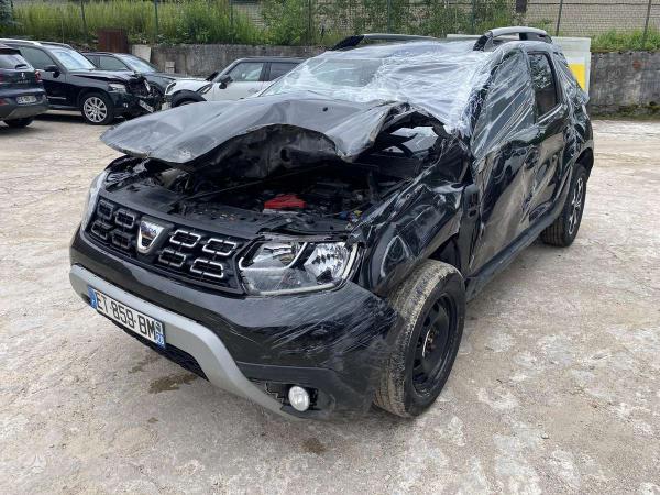 Melns Dacia Duster 2017 Tauragė, ar dzinēja tilpumu 1.46 L un nobraukumu 146 tūkst. km par 3800 €, foto 2 vietnē AUTOMOTO.COM.LV