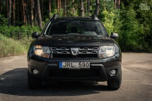Black Dacia Duster 2017 in Vilnius, with an engine capacity of 1.50 L and mileage of 227 thousand km for 8500 €, photo 14 on AUTOMOTO.COM.LV