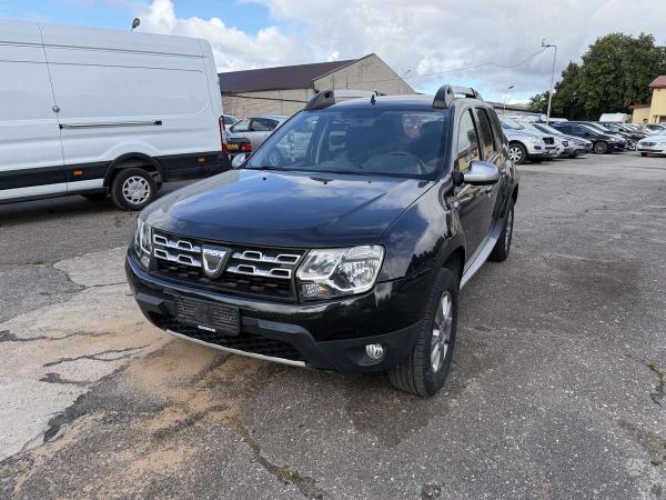 Black Dacia Duster 2017 in Taurage, with an engine capacity of 1.46 L and mileage of 168 thousand km for 5700 €, photo 1 on AUTOMOTO.COM.LV