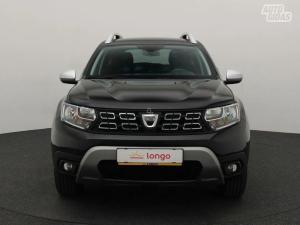 Black Dacia Duster 2018 in Vilnius, with an engine capacity of 1.20 L and mileage of 105 thousand km for 9699 €, photo 4 on AUTOMOTO.COM.LV