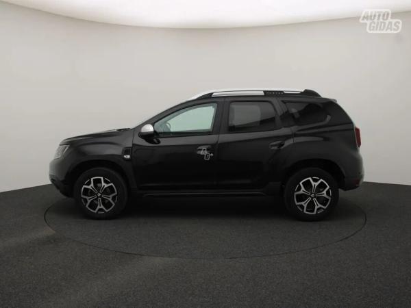 Black Dacia Duster 2018 in Vilnius, with an engine capacity of 1.20 L and mileage of 105 thousand km for 9699 €, photo 6 on AUTOMOTO.COM.LV