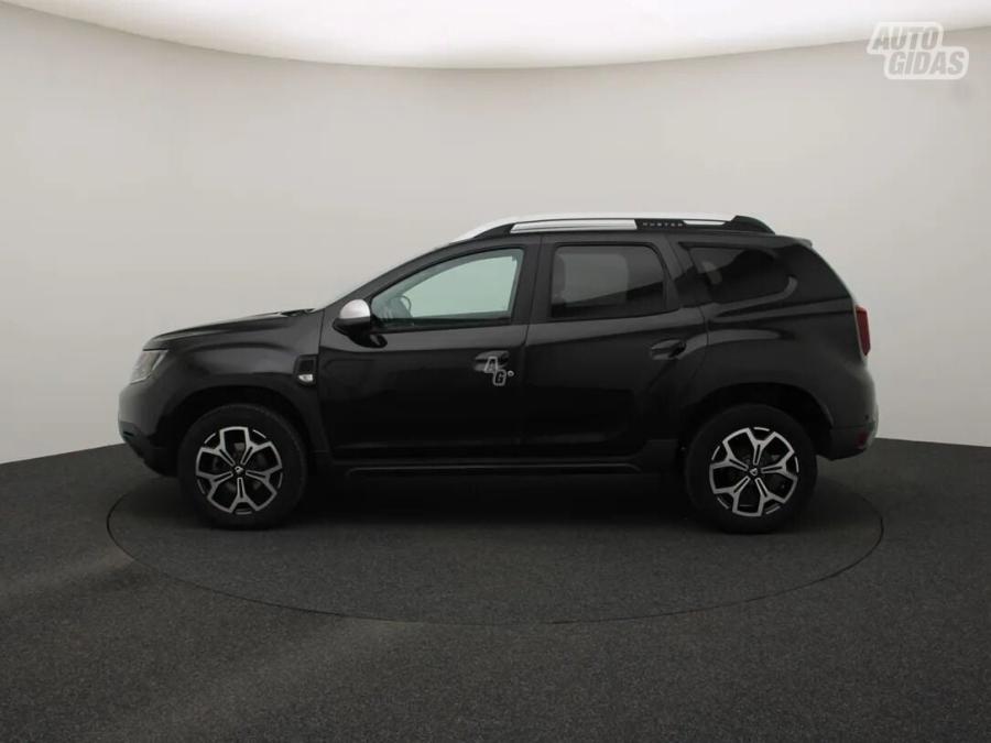 Black Dacia Duster 2018 in Vilnius, with an engine capacity of 1.20 L and mileage of 105 thousand km for 9699 €, photo 7 on AUTOMOTO.COM.LV