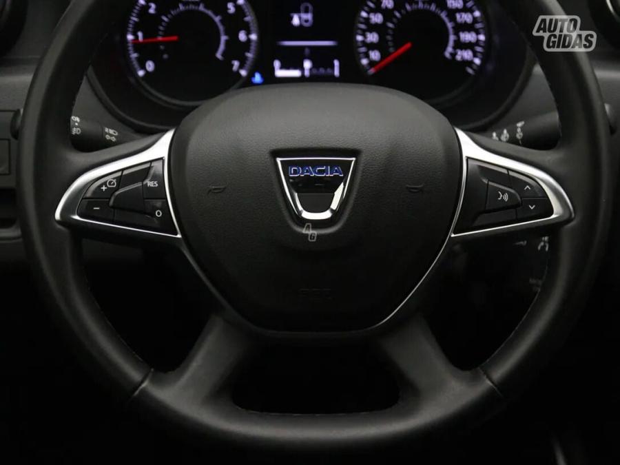 Black Dacia Duster 2018 in Vilnius, with an engine capacity of 1.20 L and mileage of 105 thousand km for 9699 €, photo 19 on AUTOMOTO.COM.LV