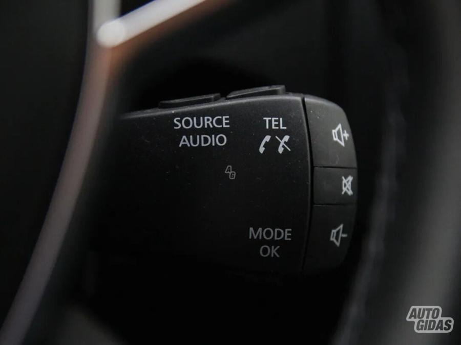 Black Dacia Duster 2018 in Vilnius, with an engine capacity of 1.20 L and mileage of 105 thousand km for 9699 €, photo 31 on AUTOMOTO.COM.LV