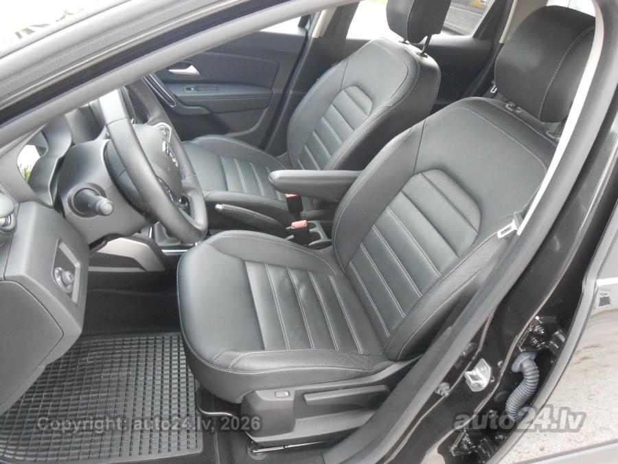 Black Dacia Duster 2019 in Viljandi, with an engine capacity of 1.30 L and mileage of 84 thousand km for 9990 €, photo 10 on AUTOMOTO.COM.LV