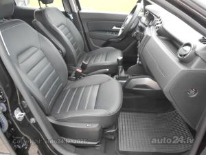 Black Dacia Duster 2019 in Viljandi, with an engine capacity of 1.30 L and mileage of 84 thousand km for 9990 €, photo 12 on AUTOMOTO.COM.LV