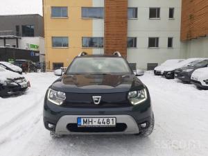 Black Dacia Duster 2020 in Daugavpils, with an engine capacity of 1.50 L and mileage of 0 thousand km for 10250 €, photo 2 on AUTOMOTO.COM.LV