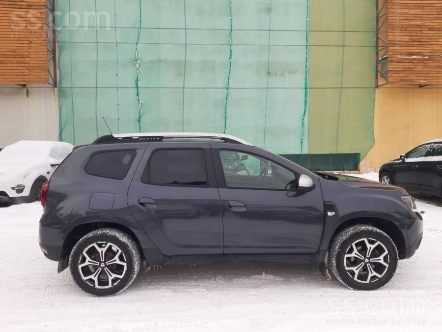 Black Dacia Duster 2020 in Daugavpils, with an engine capacity of 1.50 L and mileage of 0 thousand km for 10250 €, photo 5 on AUTOMOTO.COM.LV