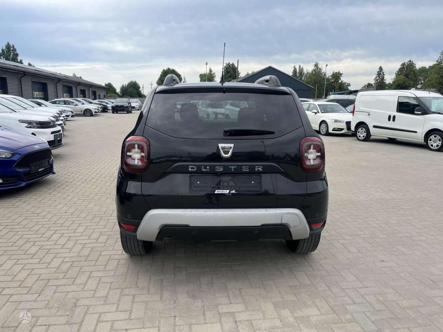 Black Dacia Duster 2020 in Taurage, with an engine capacity of 1.46 L and mileage of 214 thousand km for 7800 €, photo 12 on AUTOMOTO.COM.LV