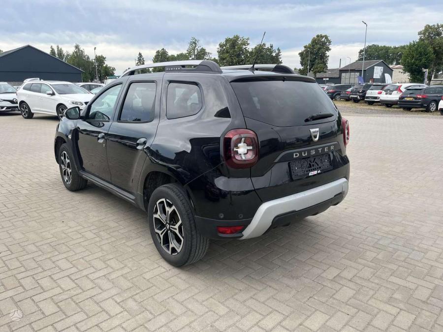 Black Dacia Duster 2020 in Taurage, with an engine capacity of 1.46 L and mileage of 214 thousand km for 7800 €, photo 13 on AUTOMOTO.COM.LV