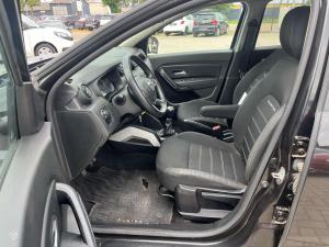 Black Dacia Duster 2020 in Taurage, with an engine capacity of 1.46 L and mileage of 214 thousand km for 7800 €, photo 17 on AUTOMOTO.COM.LV