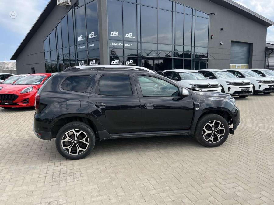 Black Dacia Duster 2020 in Taurage, with an engine capacity of 1.50 L and mileage of 214 thousand km for 7800 €, photo 7 on AUTOMOTO.COM.LV