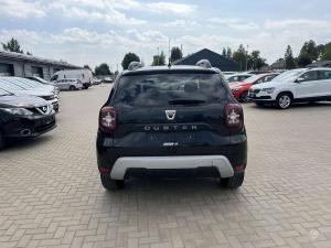 Black Dacia Duster 2020 in Taurage, with an engine capacity of 1.50 L and mileage of 214 thousand km for 7800 €, photo 10 on AUTOMOTO.COM.LV