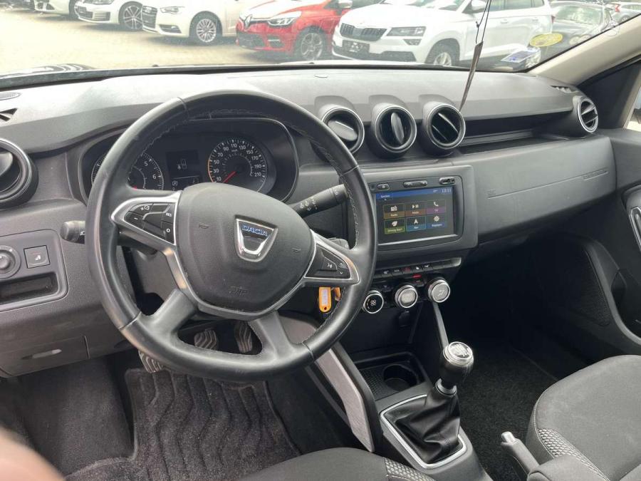 Black Dacia Duster 2020 in Taurage, with an engine capacity of 1.50 L and mileage of 214 thousand km for 7800 €, photo 17 on AUTOMOTO.COM.LV