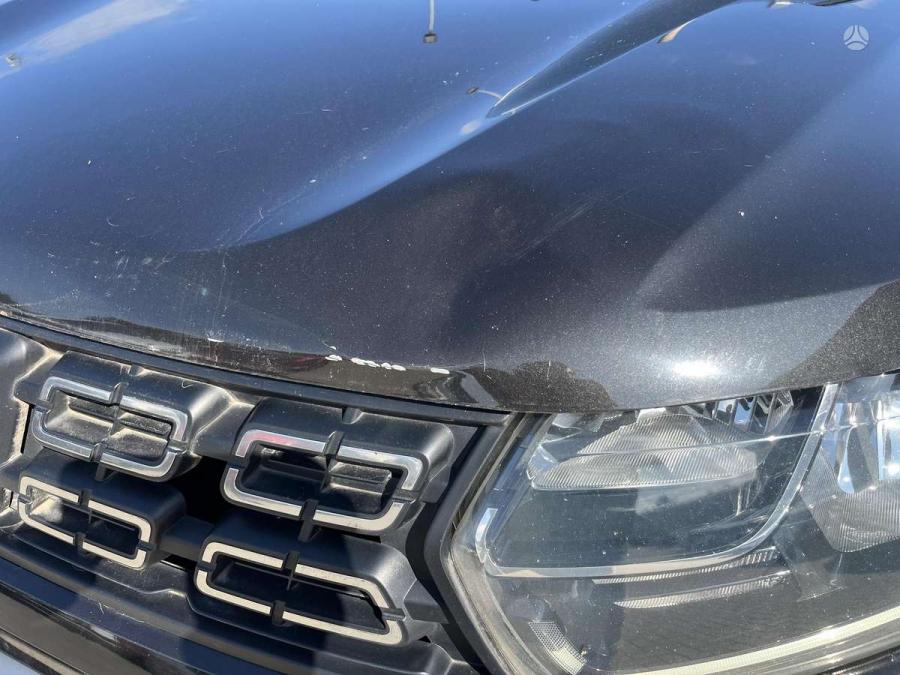 Black Dacia Duster 2020 in Taurage, with an engine capacity of 1.46 L and mileage of 214 thousand km for 7800 €, photo 13 on AUTOMOTO.COM.LV