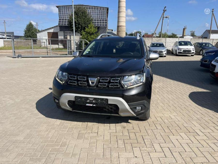 Black Dacia Duster 2020 in Taurage, with an engine capacity of 1.46 L and mileage of 214 thousand km for 7800 €, photo 14 on AUTOMOTO.COM.LV