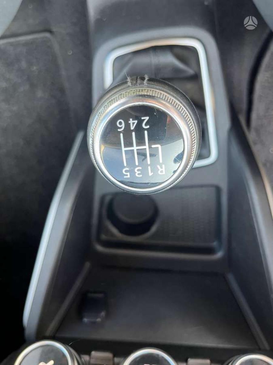Black Dacia Duster 2020 in Taurage, with an engine capacity of 1.46 L and mileage of 214 thousand km for 7800 €, photo 31 on AUTOMOTO.COM.LV
