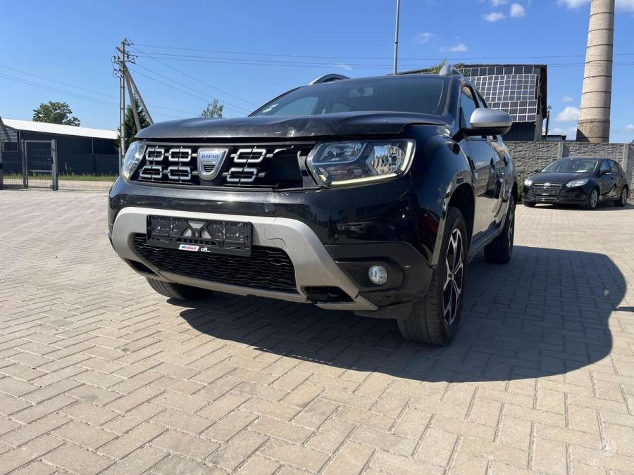 Черный Дачия Duster 2021 в Таураге, объемом двигателя 1.50 л и пробегом 192 тыс. км за 8200 €, фото 4 на AUTOMOTO.COM.LV