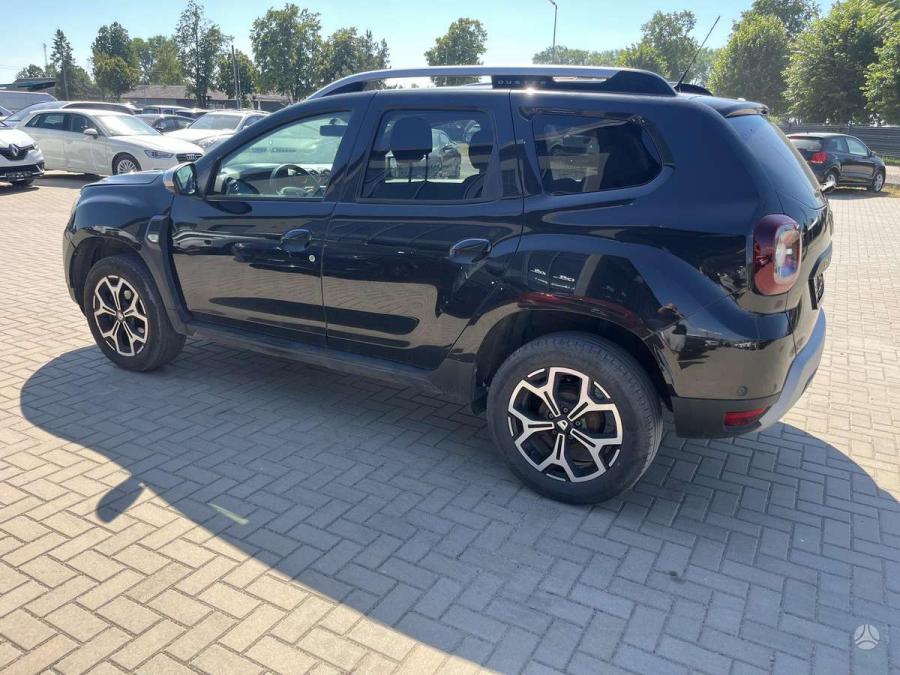 Черный Дачия Duster 2021 в Таураге, объемом двигателя 1.50 л и пробегом 192 тыс. км за 8200 €, фото 12 на AUTOMOTO.COM.LV