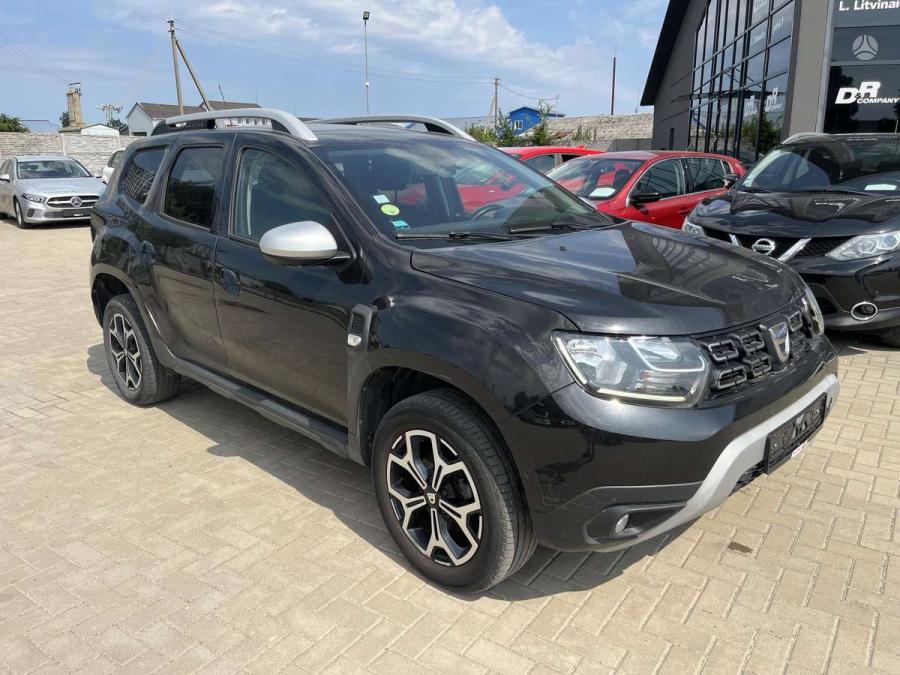 Черный Дачия Duster 2021 в Таураге, объемом двигателя 1.46 л и пробегом 192 тыс. км за 7900 €, фото 3 на AUTOMOTO.COM.LV