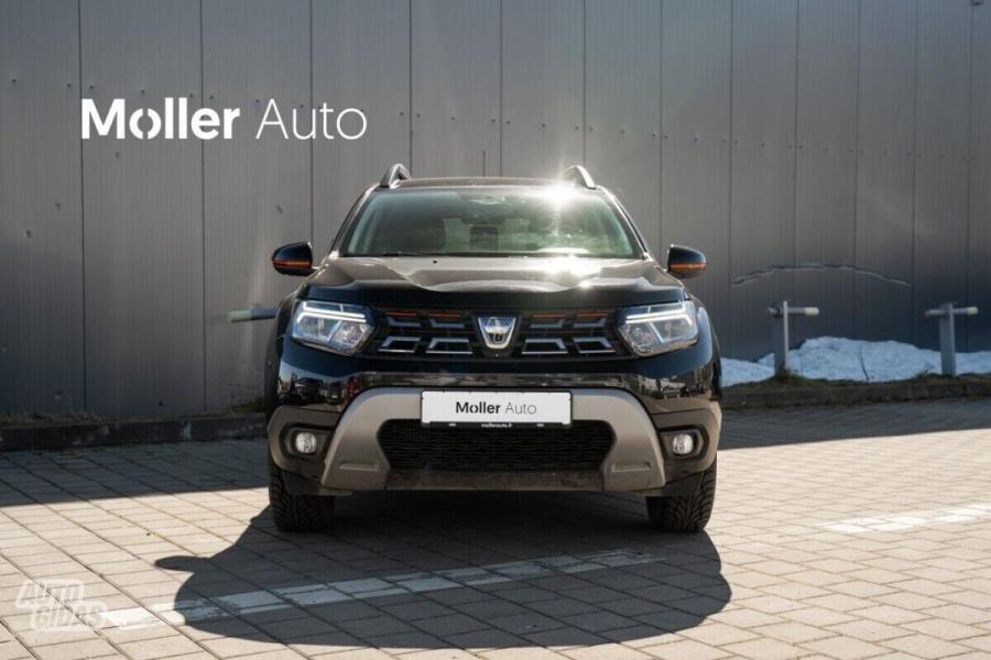 Black Dacia Duster 2022 in Vilnius, with an engine capacity of 1.30 L and mileage of 63 thousand km for 15750 €, photo 5 on AUTOMOTO.COM.LV