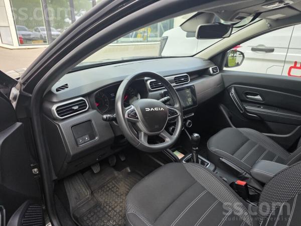 Melns Dacia Duster 2023 Rīga, ar dzinēja tilpumu 1.00 L un nobraukumu 85 tūkst. km par 12850 €, foto 2 vietnē AUTOMOTO.COM.LV