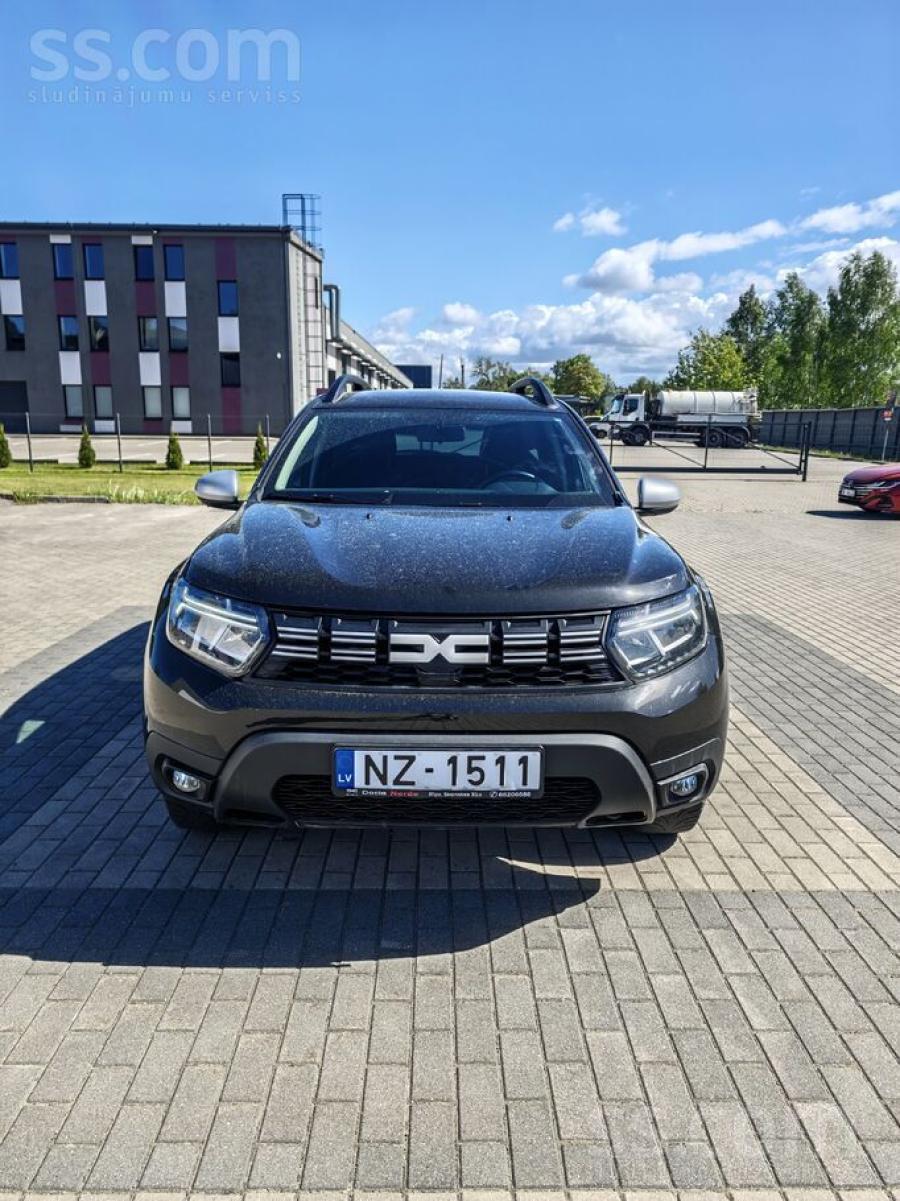 Black Dacia Duster 2024 in Riga, with an engine capacity of 1.50 L and mileage of 91 thousand km for 17500 €, photo 9 on AUTOMOTO.COM.LV