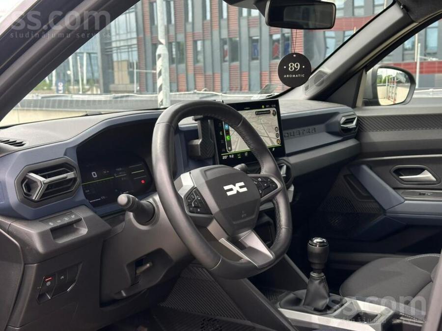 Melns Dacia Duster 2024 Rīga, ar dzinēja tilpumu 1.00 L un nobraukumu 20 tūkst. km par 21900 €, foto 16 vietnē AUTOMOTO.COM.LV