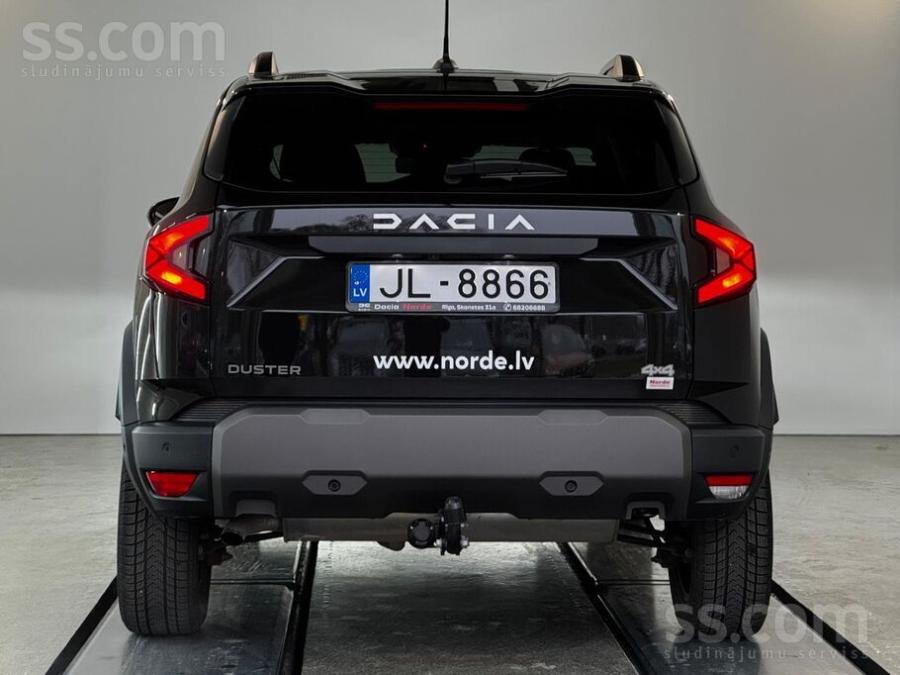 Melns Dacia Duster 2025 Rīga, ar dzinēja tilpumu 1.20 L un nobraukumu 3 tūkst. km par 25990 €, foto 4 vietnē AUTOMOTO.COM.LV