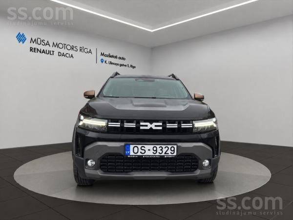 Dacia Duster 2025 Rīga vietnē Melns Dacia Duster 2025 Rīga, ar dzinēja tilpumu 1.20 L un nobraukumu 34 tūkst. km par 19595 €, foto 3 vietnē AUTOMOTO.COM.LV
