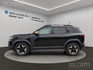 Black Dacia Duster 2025 in Riga, with an engine capacity of 1.20 L and mileage of 34 thousand km for 19595 €, photo 9 on AUTOMOTO.COM.LV