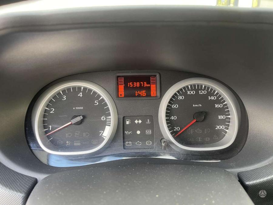Black Dacia Duster 2011 in Kaunas, with an engine capacity of 1.60 L and mileage of 153 thousand km for 2900 €, photo 12 on AUTOMOTO.COM.LV