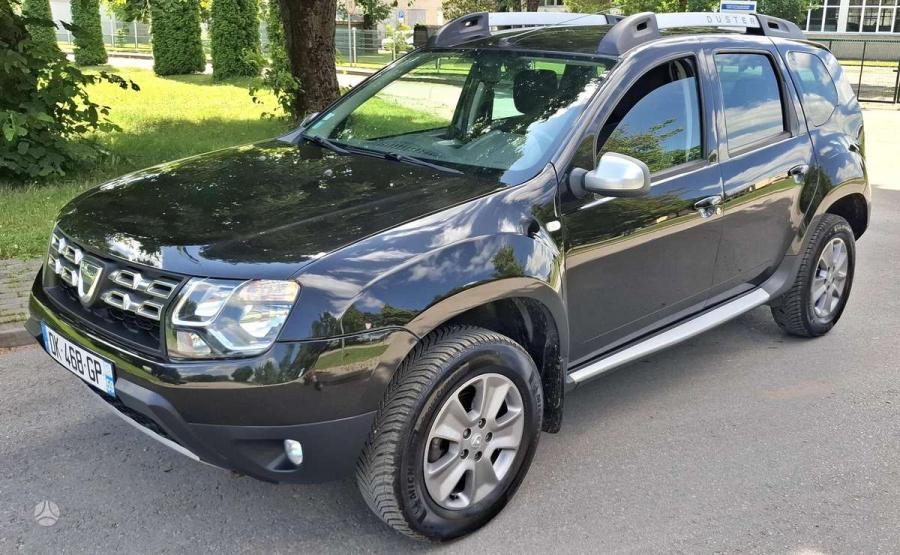 Черный Дачия Duster 2014 в Таураге, объемом двигателя 1.50 л и пробегом 234 тыс. км за 4900 €, фото 1 на AUTOMOTO.COM.LV