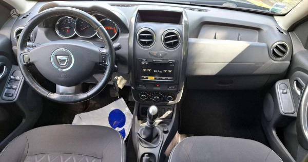 Melns Dacia Duster 2014 Tauragė, ar dzinēja tilpumu 1.50 L un nobraukumu 234 tūkst. km par 4900 €, foto 10 vietnē AUTOMOTO.COM.LV