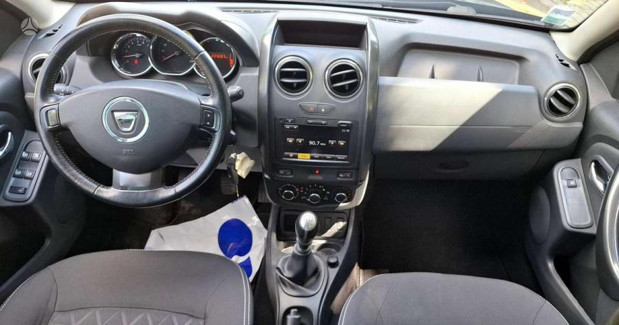 Черный Дачия Duster 2014 в Таураге, объемом двигателя 1.50 л и пробегом 234 тыс. км за 4900 €, фото 11 на AUTOMOTO.COM.LV
