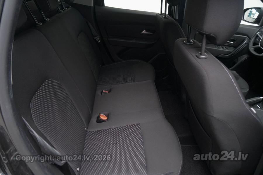 Черный Дачия Duster 2020 в Таллин, объемом двигателя 1.00 л и пробегом 103 тыс. км за 8790 €, фото 13 на AUTOMOTO.COM.LV