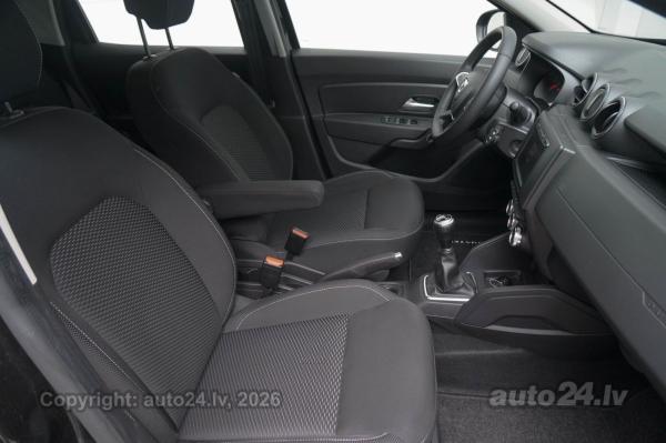 Dacia Duster 2020 Tallina vietnē Melns Dacia Duster 2020 Tallina, ar dzinēja tilpumu 1.00 L un nobraukumu 103 tūkst. km par 8790 €, foto 10 vietnē AUTOMOTO.COM.LV